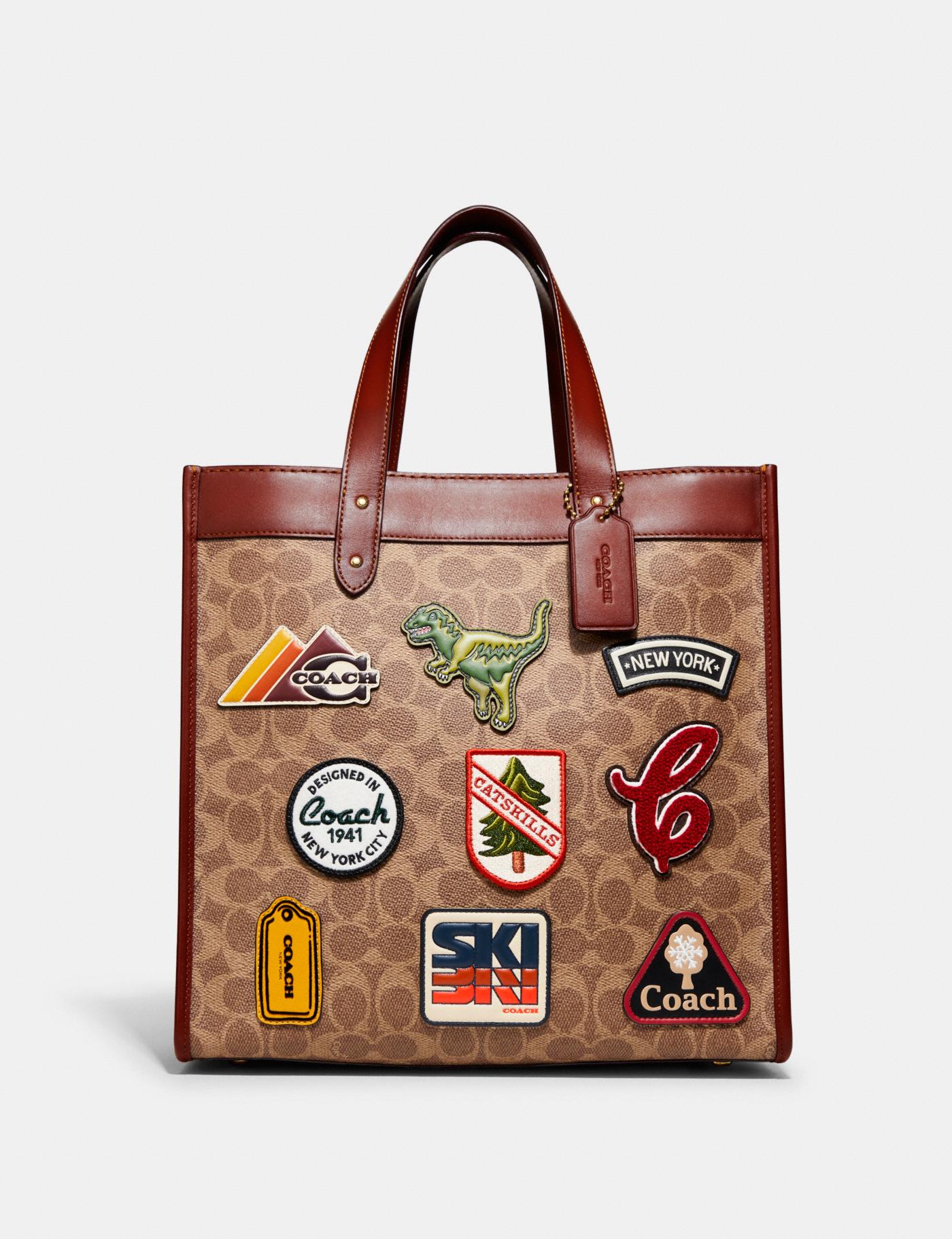 Field Tote Cùng Huy Hiệu Của Coach Mới Nhất – Kirei & Hansamu