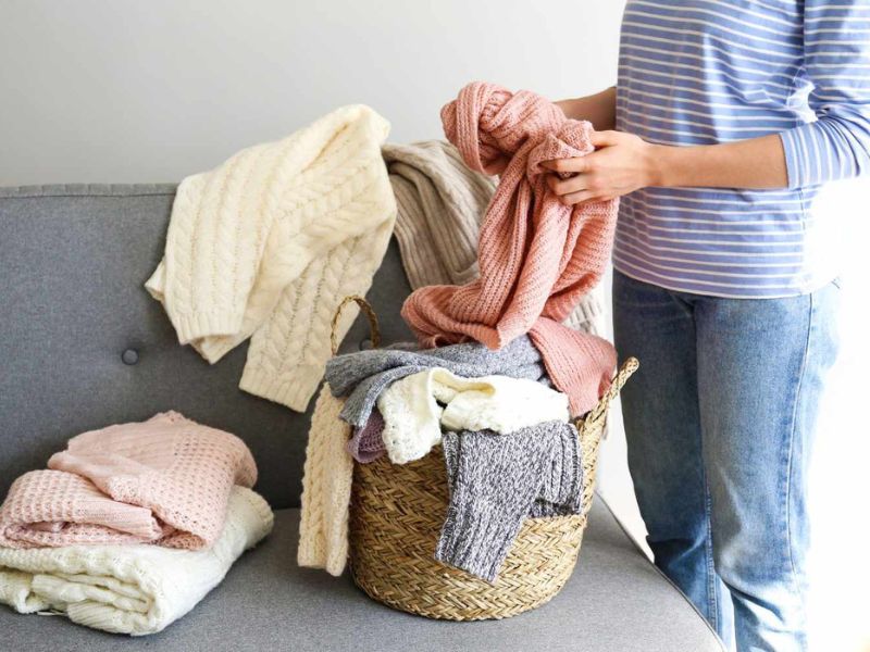 Hướng Dẫn Giặt Áo Len Bằng Tay Và Bằng Máy Giúp Giữ Phom Bền Đẹp – MARC