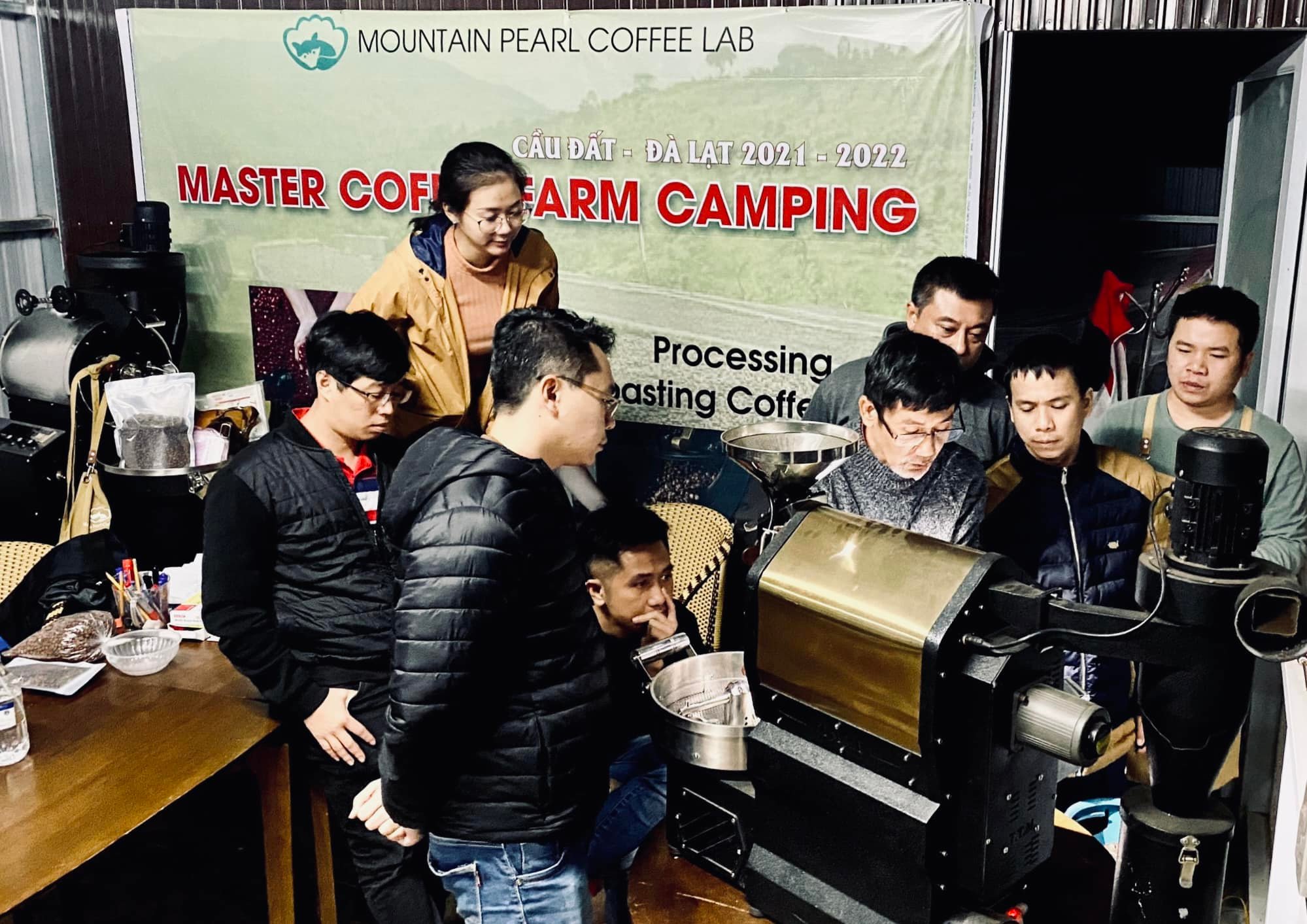 THÔNG BÁO CHIÊU SINH 21.02.2022 MASTER COFFEE FARM CAMPING tại Cầu Đấ – Mountain Pearl Roastery