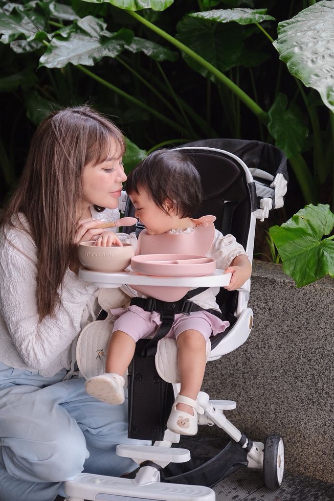 HÀNH TRÌNH ĂN DẶM CHO CÔ BÉ SAN CÓ DỄ DÀNG – YODEE Việt Nam