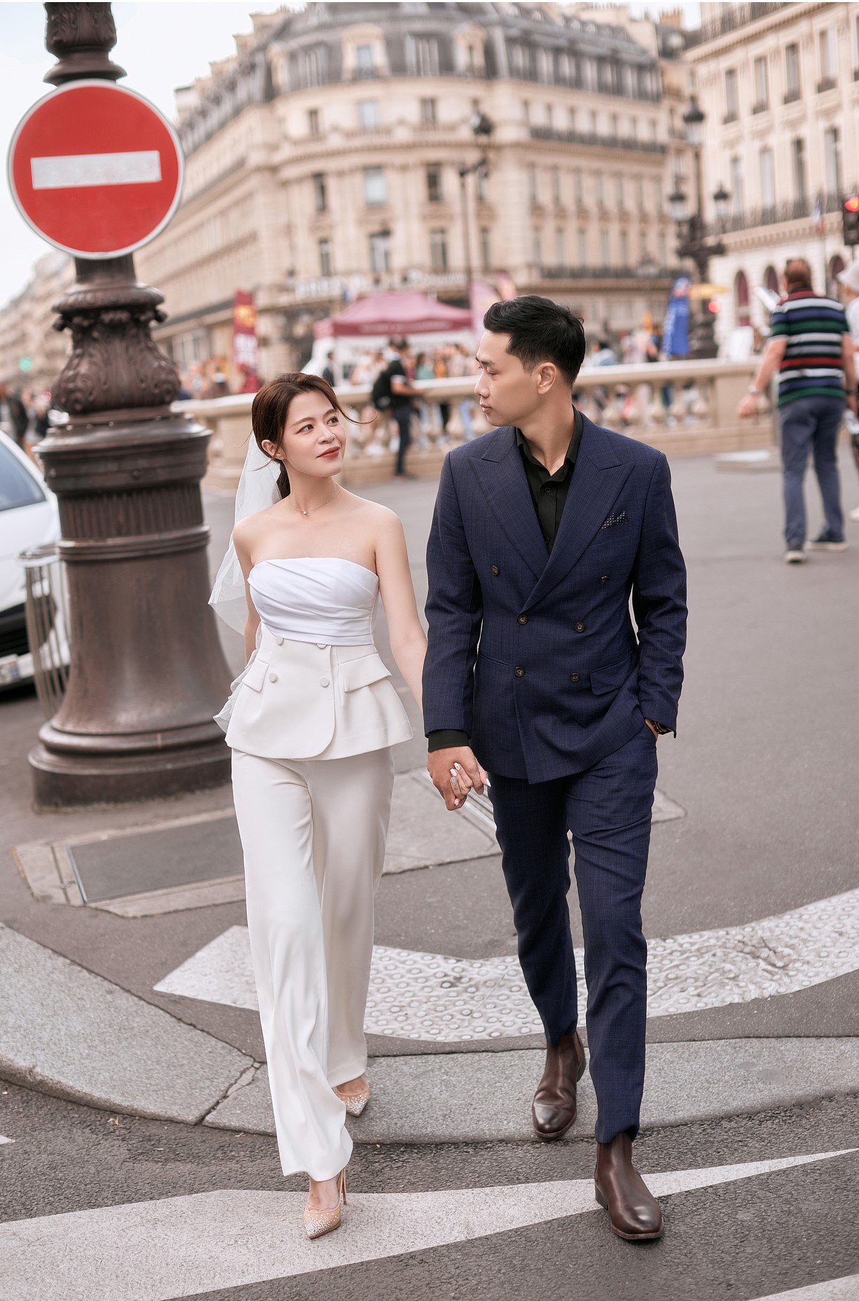 CHÚ RỂ GẦY NGƯỜI NÊN MẶC VEST CƯỚI MÀU GÌ THÌ PHÙ HỢP? – KIM BESPOKE - Thương hiệu may suit tại ...