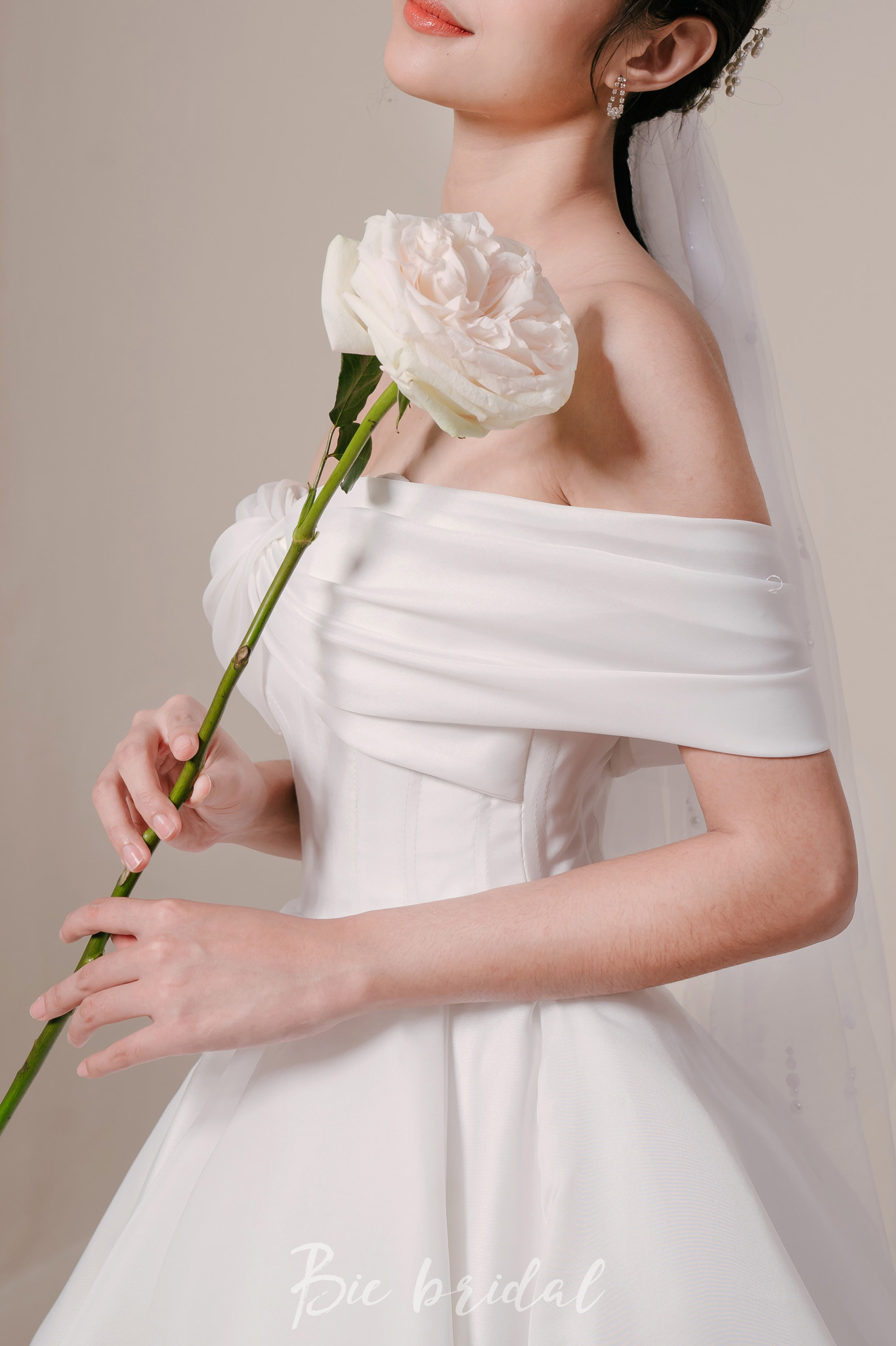 5 Tips Chọn Váy Cưới Cực Tôn Dáng Dành Cho Các Cô Nàng “Plus Size” – Bie Bridal