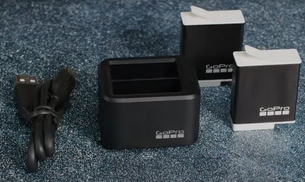 Bộ Sạc Đôi Gopro Dual Battery Charger + 02 Pin Enduro Gopro Hero 11 ...