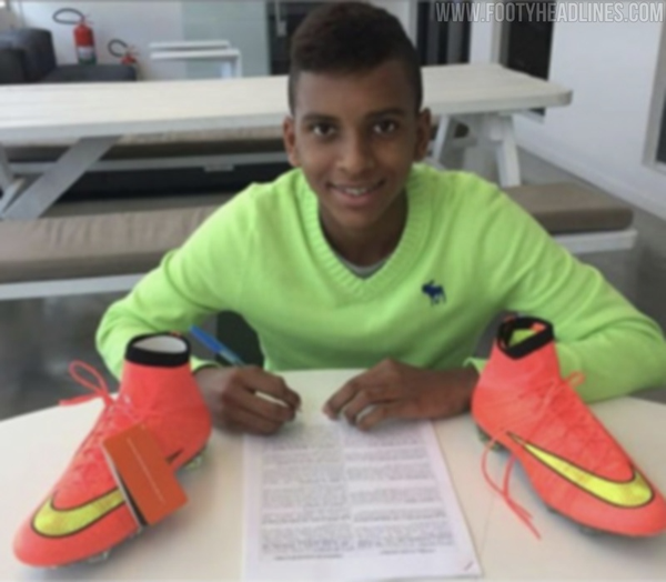 Rodrygo Xuất Hiện Với Giày Adidas F50: Dấu Hiệu Rời Nike? – Neymar Sport