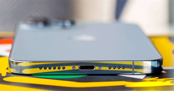 Liệu iPhone 14 series có chuyển sang sử dụng cổng USB Type - C hay khô