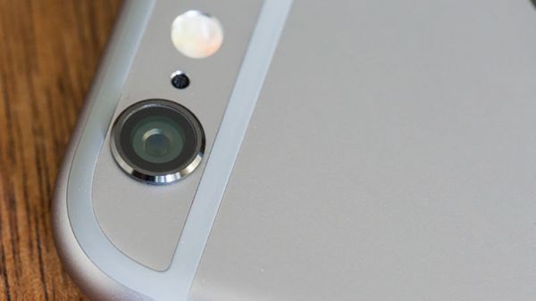 Camera trên smartphone đã được cải tiến như thế nào trong suốt những n