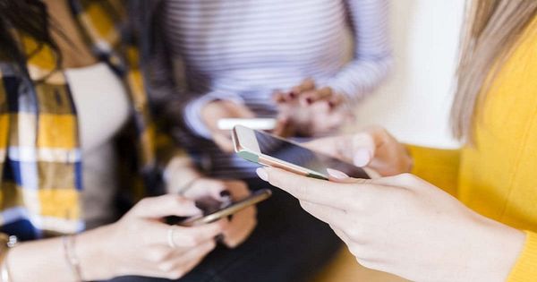 Chiếc smartphone lý tưởng dành cho Gen Z cần có những tính năng gì???