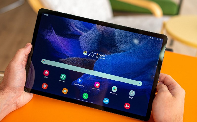 Trong cùng tầm giá 10 triệu đồng, nên chọn iPad Gen 9 hay Galaxy Tab S