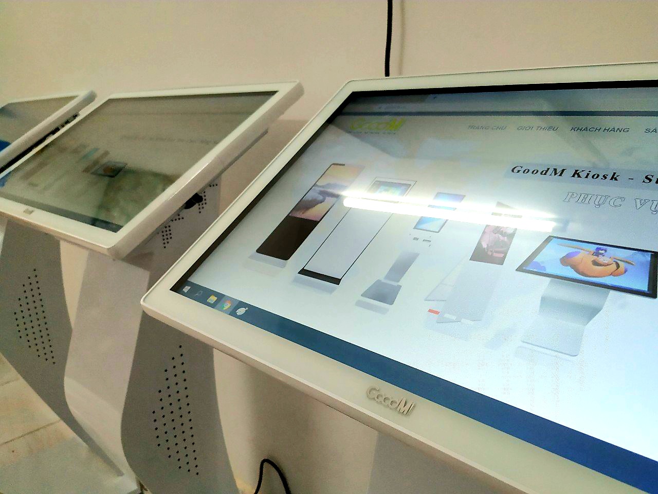Top 3 Dòng Máy Kiosk Tra Cứu Thông Tin GoodM! Đáng Mua Nhất Thị Trường ...