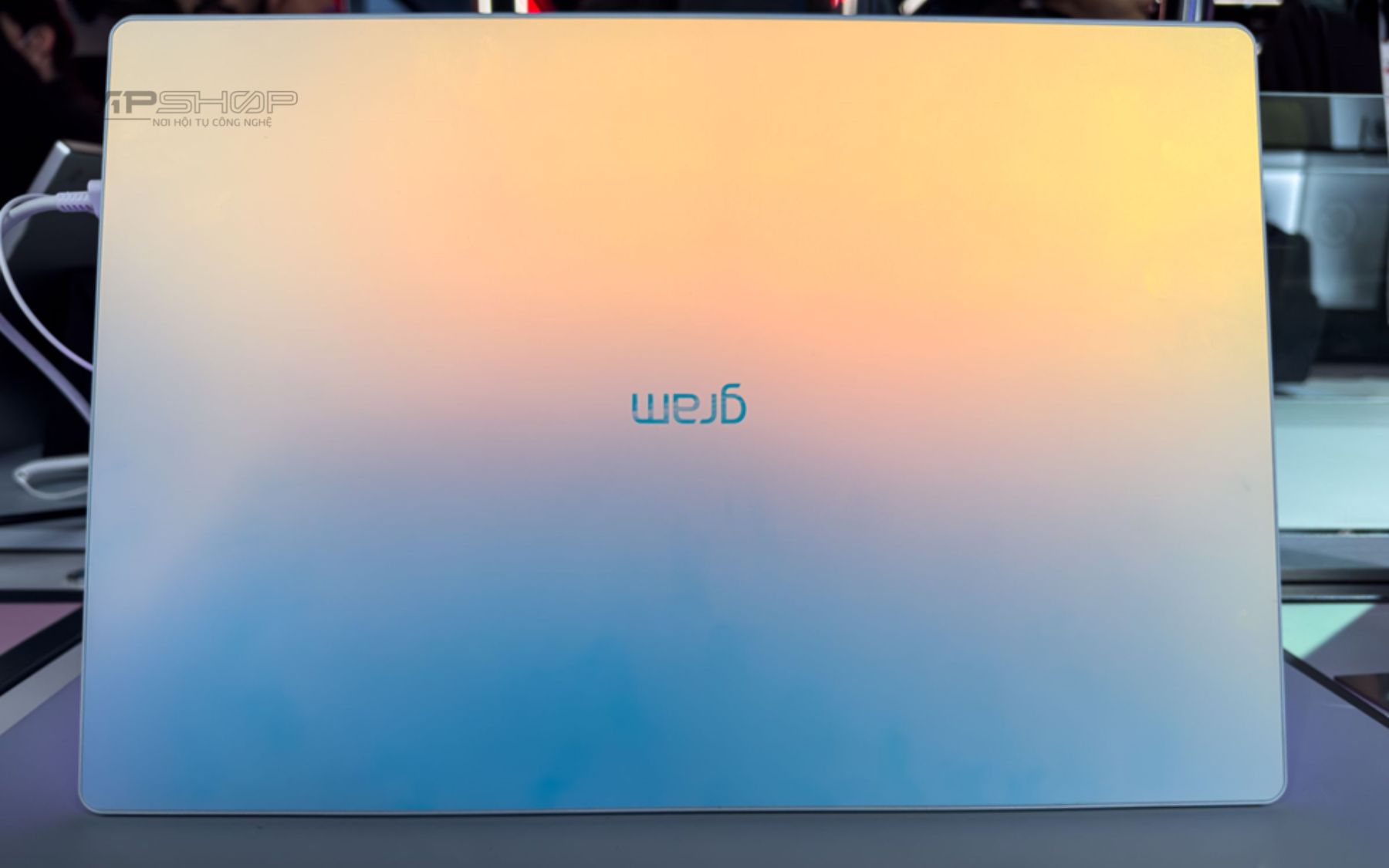 Hãng LG ra mắt máy tính xách tay LG Gram Ultraslim, LG Gram Style tại ...