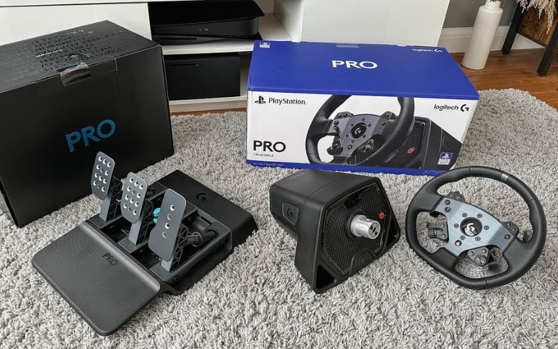 Sự Đột Phá Công Nghệ của Vô Lăng Logitech PRO RACING WHEEL: Trải Nghiệ ...
