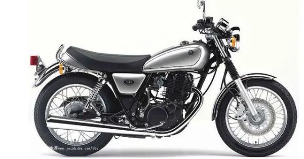 Bình Ắc Quy Xe Suzuki GN 250 Chính Hãng