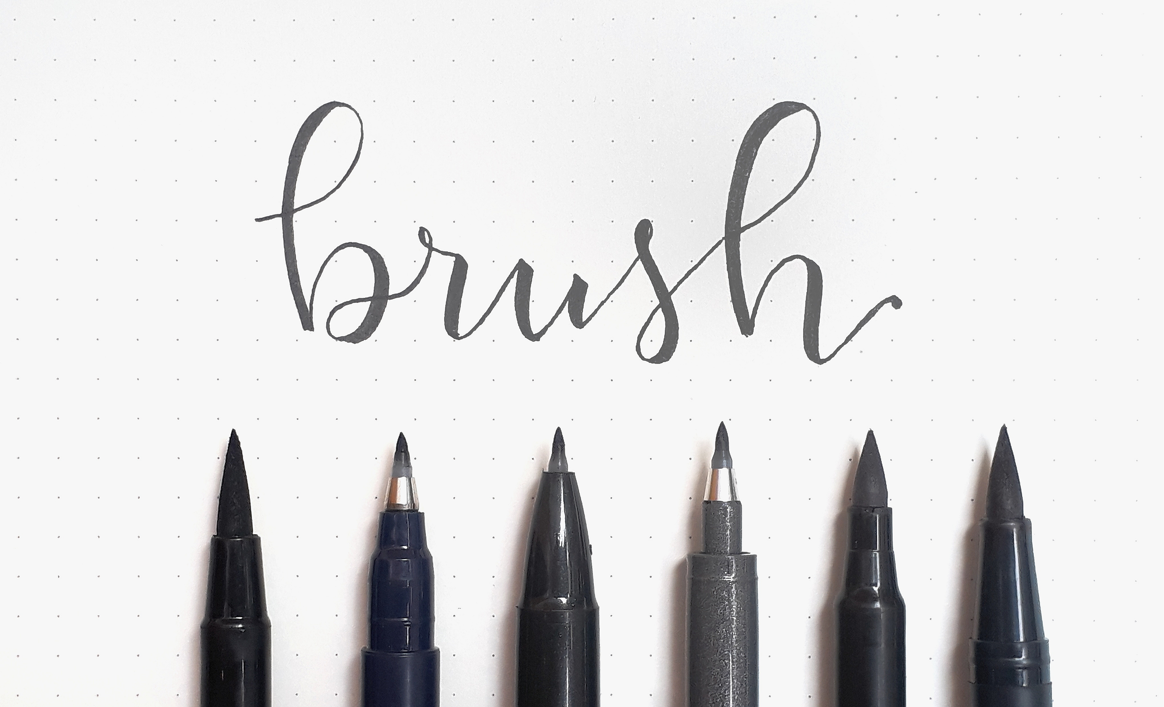 Những cây bút luyện Brush Lettering cho người mới bắt đầu – Dot Grid ...