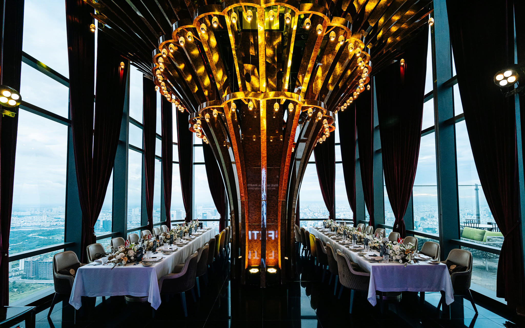 FXTM Gala at Vietnam's Tallest Icon Landmark 81– Vietnam Asia Event