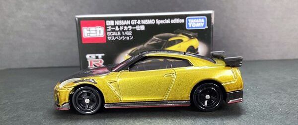 Xe Tomica Nissan GT-R NISMO Special Edition Gold Color Type – nShop ...