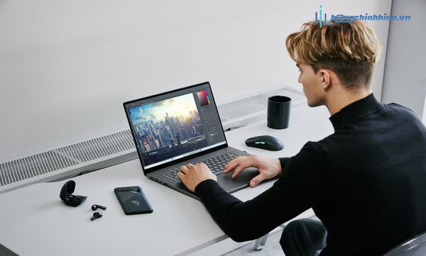 ROG Nebula Display và ROG Intelligent Cooling là gì