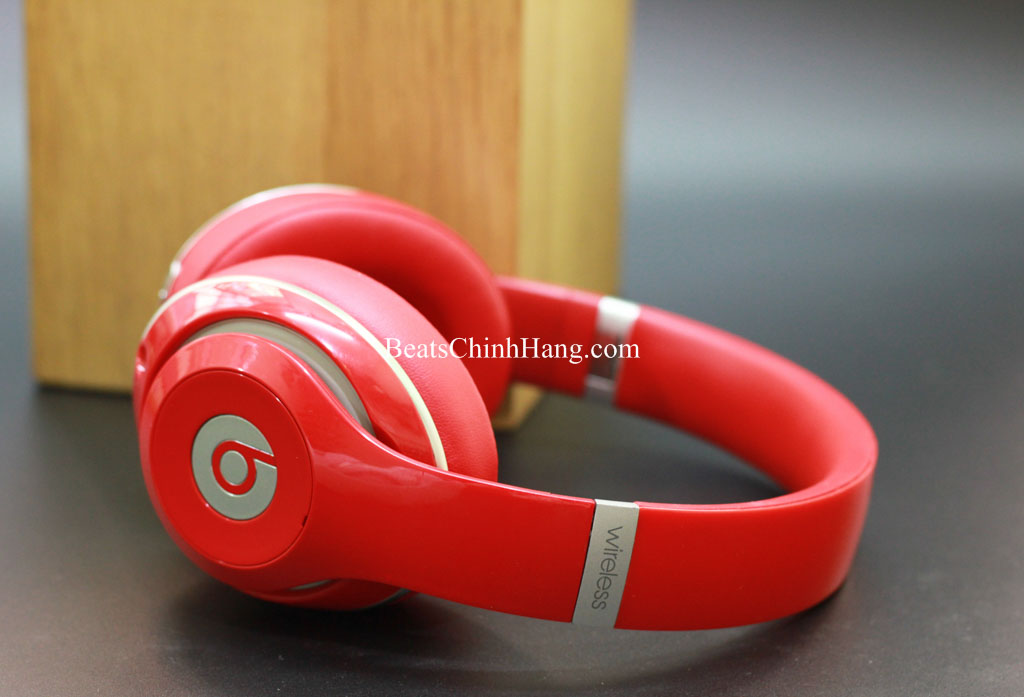 Tai phone Beats Studio 2 Wireless chính hãng Red Nobox