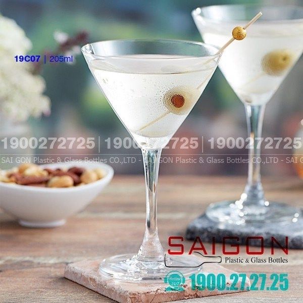 Điểm danh 6 mẫu ly cocktail thủy tinh chân cao phổ biến – ly Thủy Tinh ...
