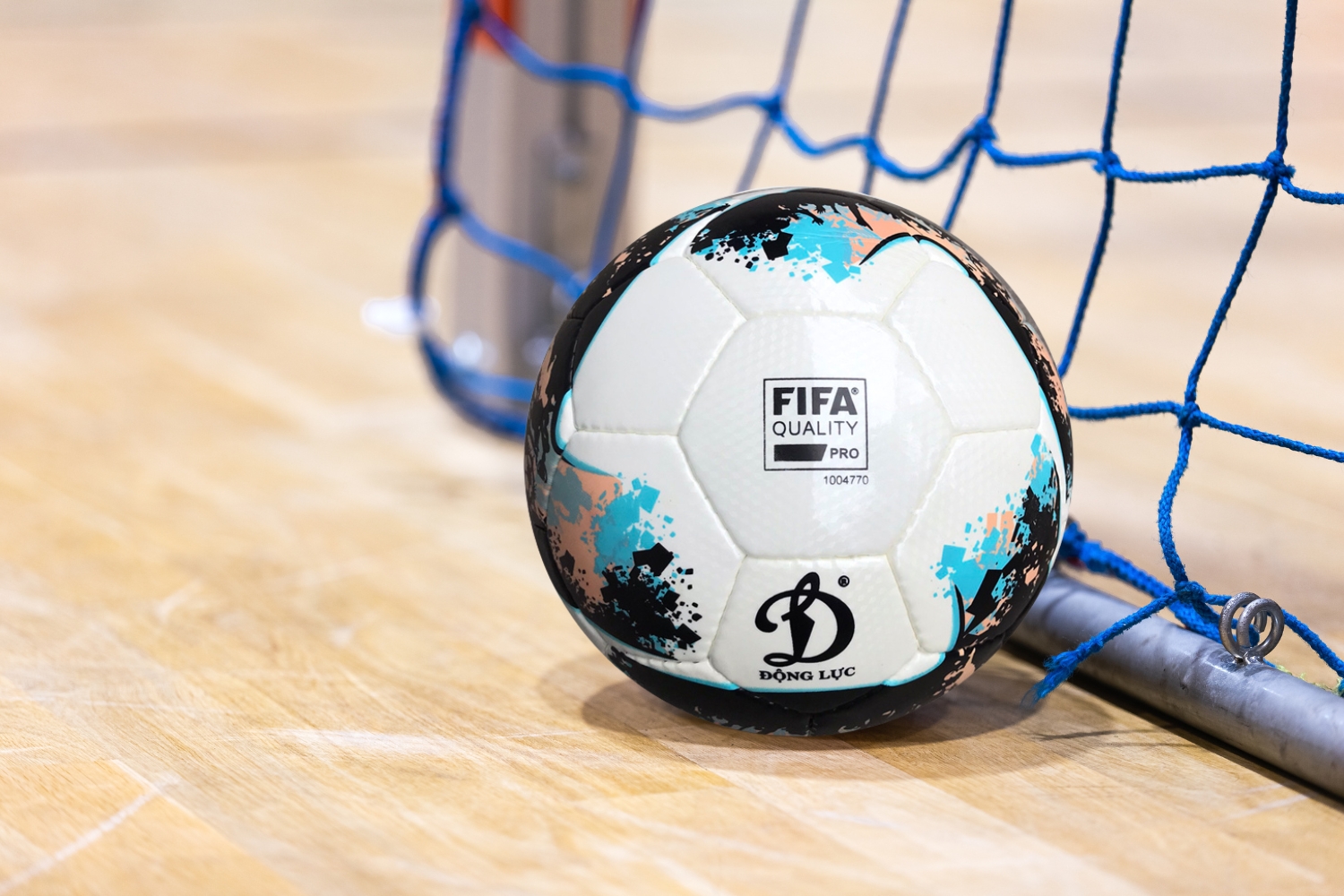 Cách chọn bóng Futsal tiêu chuẩn giúp người chơi sẵn sàng tỏa sáng ...