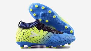 Lựa chọn giày bóng đá chuẩn xác nhất | Click ngay! – Động Lực Sport