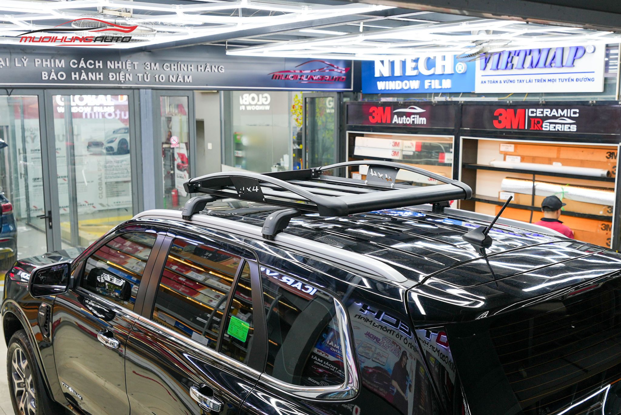 Lắp Baga Mui Yaki 129cm CP-439 Cho Xe Ford Everest 2023 - Mười Hùng Auto