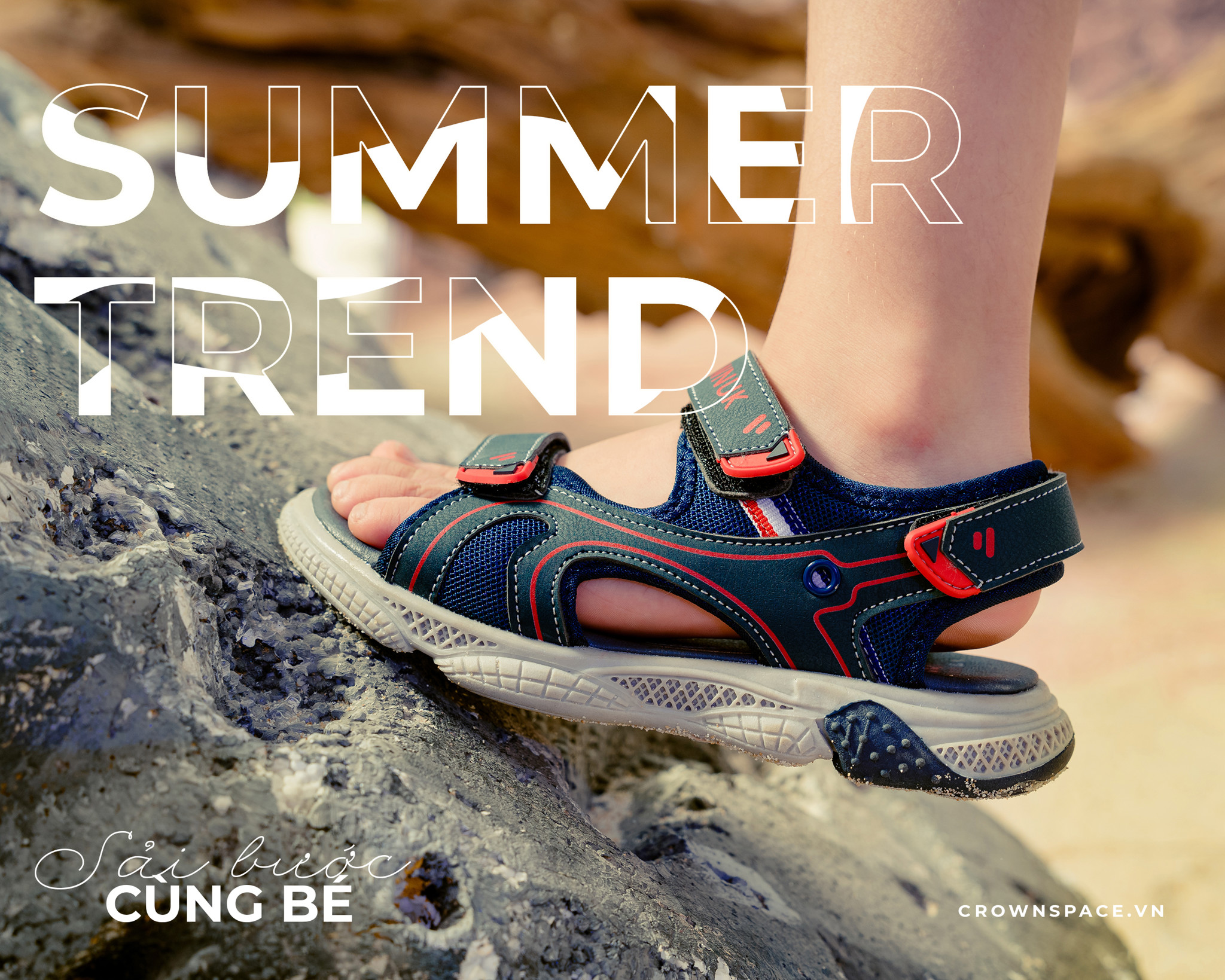 CROWN UK FUTURE SANDAL - SUMMER TREND 2023 – Crown Space