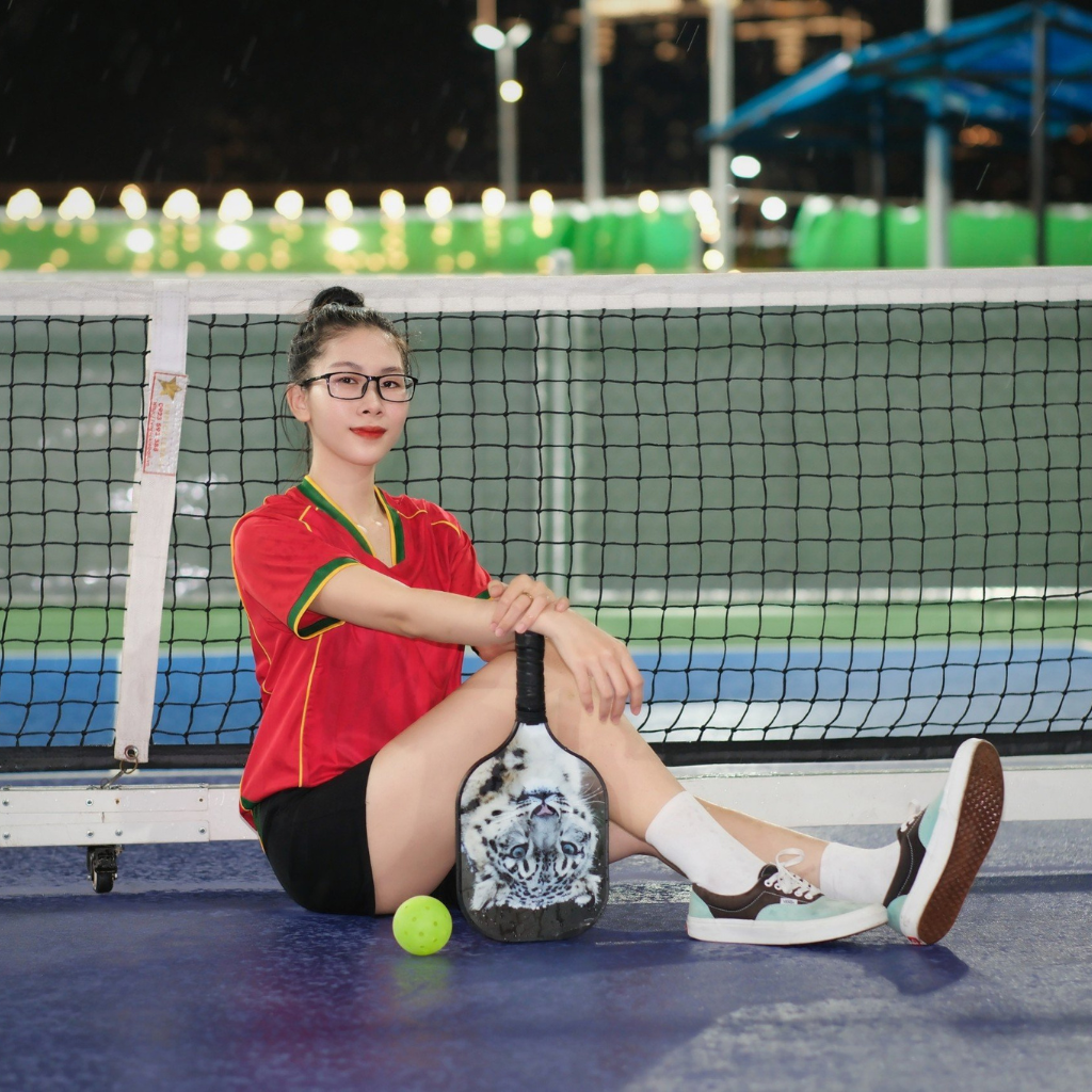 Tìm hiểu các loại bóng Pickleball hiện nay – KAMITO SPORT