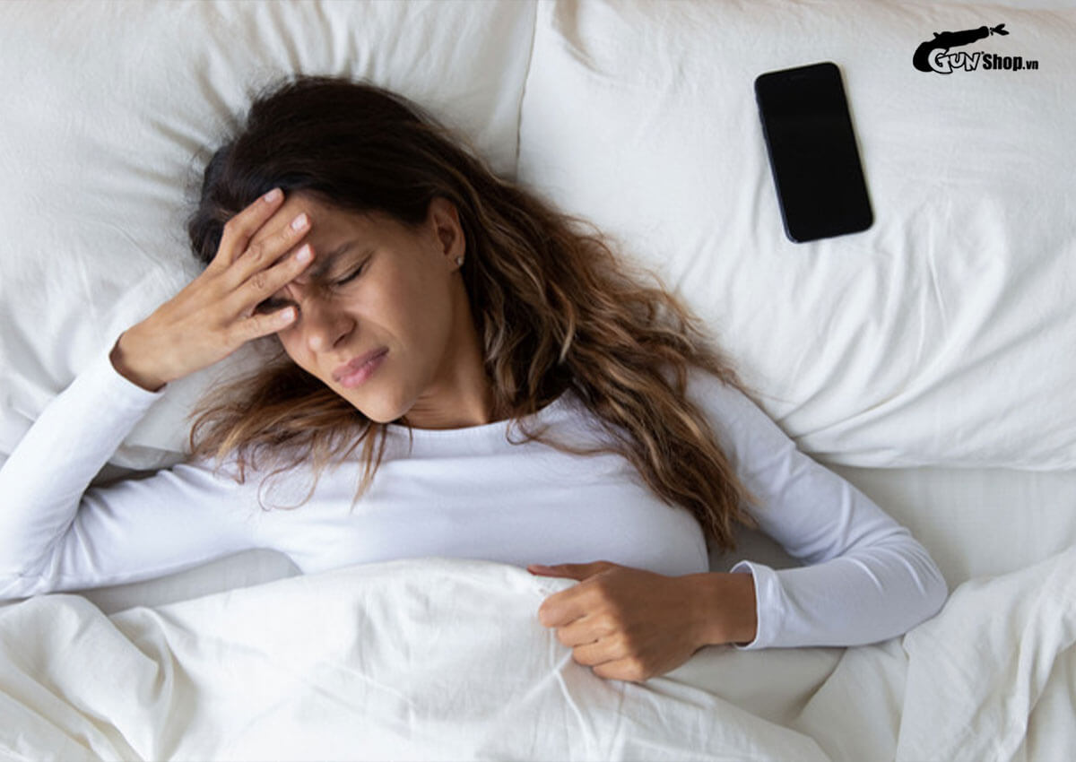 Sóng điện thoại có gây vô sinh không? Cách phòng tránh nguy cơ