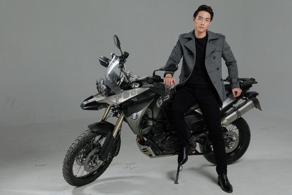 Áo măng tô nam đẹp Hà Nội – Seven Uomo - Vest cưới đẹp cho chú rể