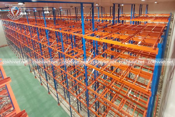 Kệ tải trọng nặng Double deep – Cơ Khí Việt