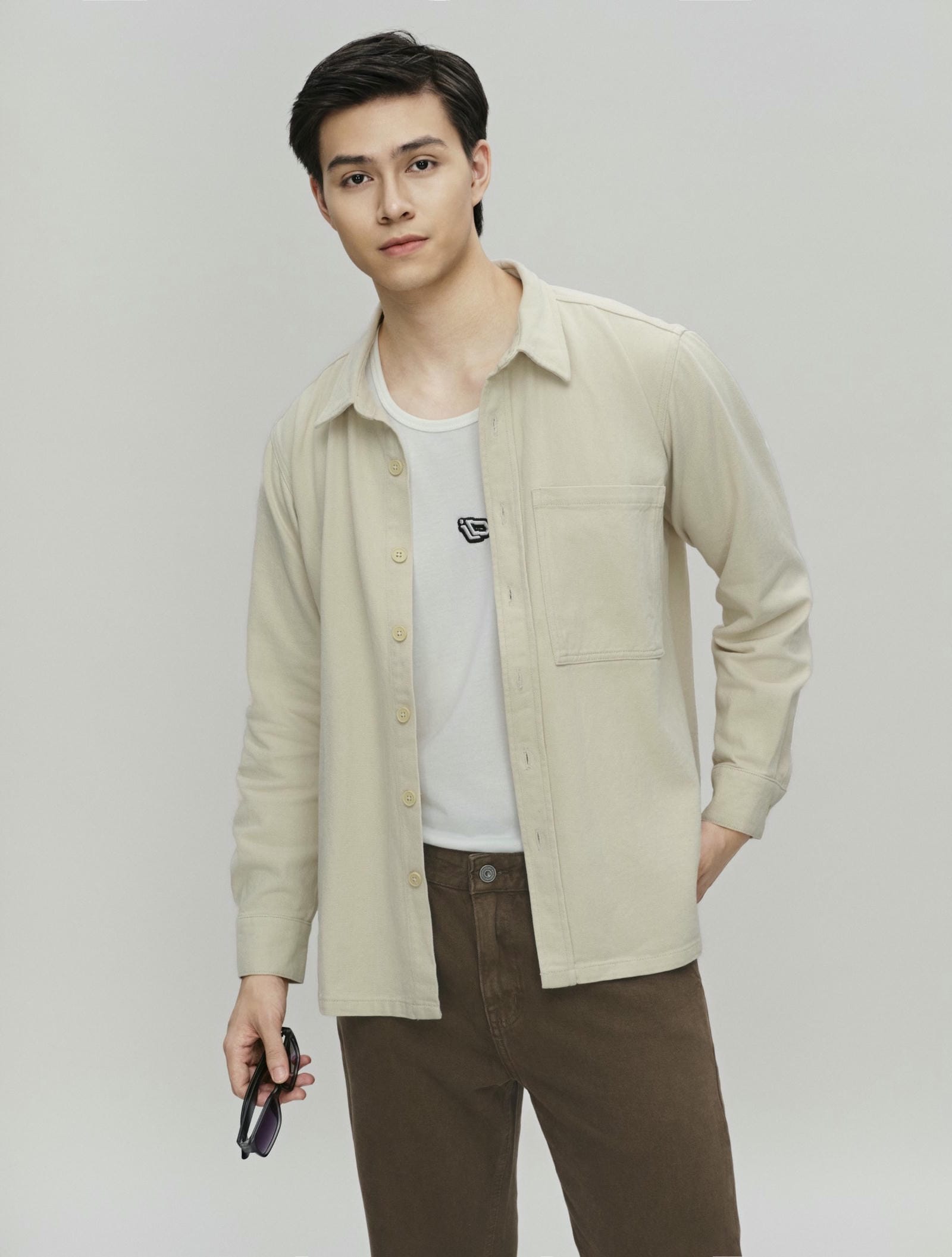 Modern Discipline - Phong cách Gọn gàng, Kỷ luật Hiện đại