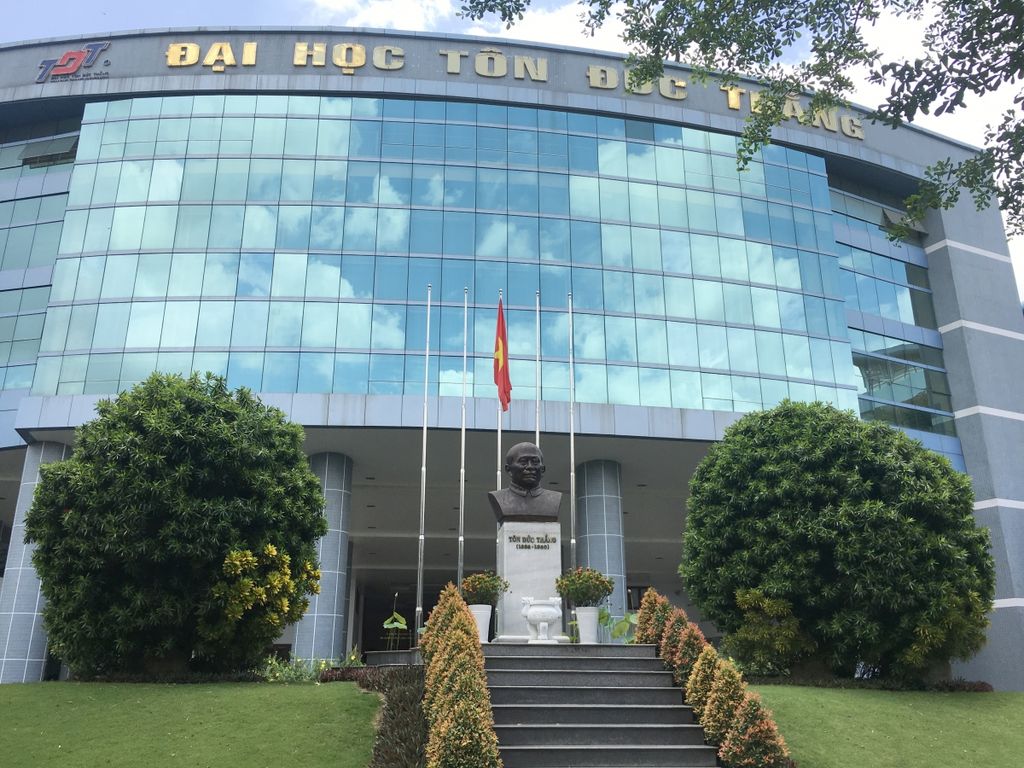 Training For Ton Duc Thang Students – Công ty TNHH Kỹ Thuật NK