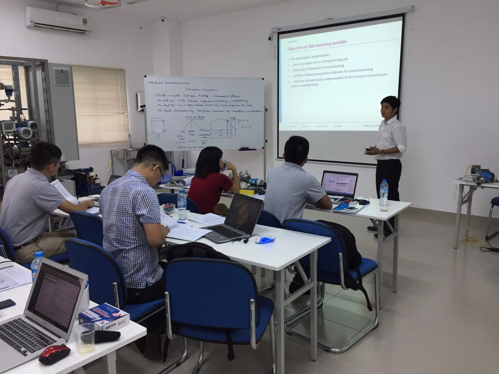 Technical training – Công ty TNHH Kỹ Thuật NK