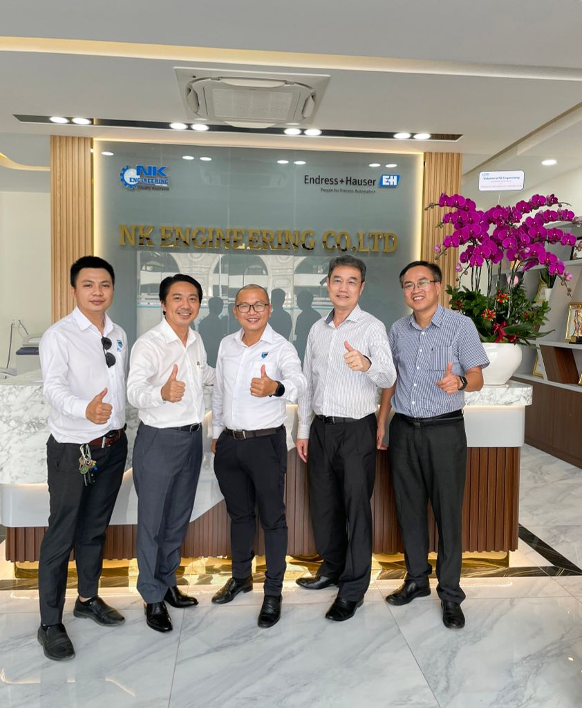 Welcomed Phoenix Contact and Thien Son Technology Corporation to visit ...