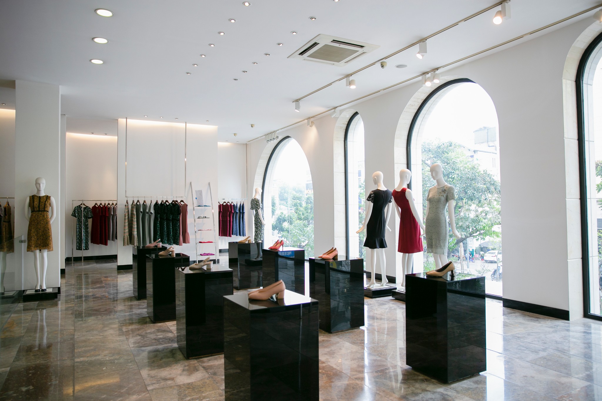 Showroom Láng Hạ – Chic-Land