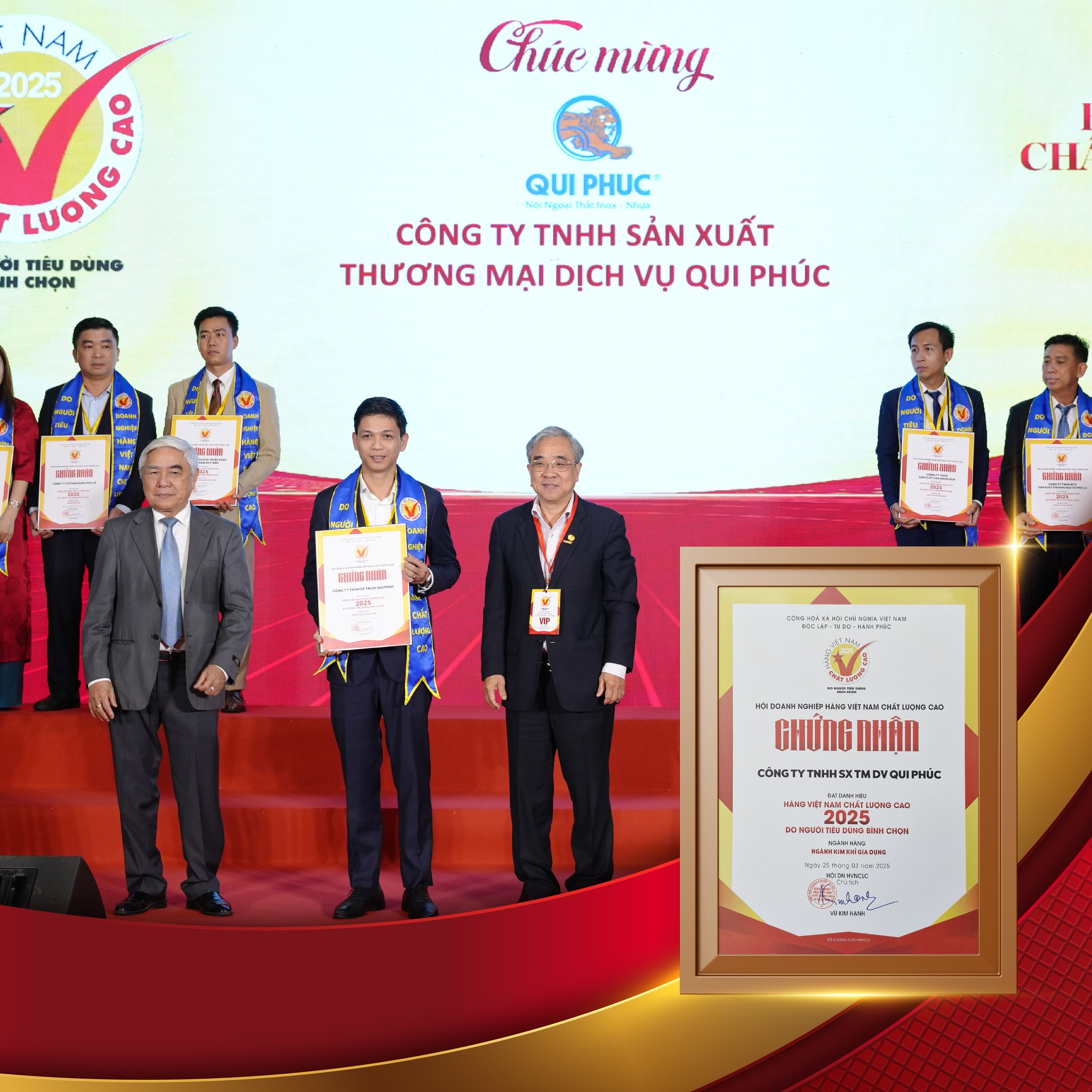Qui Phúc – 12 Năm Liền Đạt Danh Hiệu Hàng Việt Nam Chất Lượng Cao – Nội ...