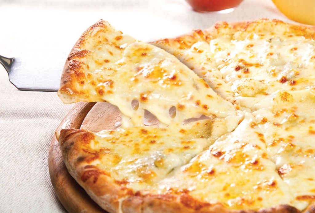 Explore how to make corn cheese pizza - Pizza Texgrill