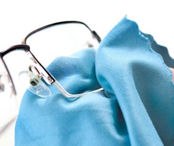 HƯỚNG DẪN CÁCH SỬ DỤNG VÀ BẢO QUẢN KÍNH – PG88 vn.vip I Kính mắt chính hãng, Đo khám mắt miễn phí