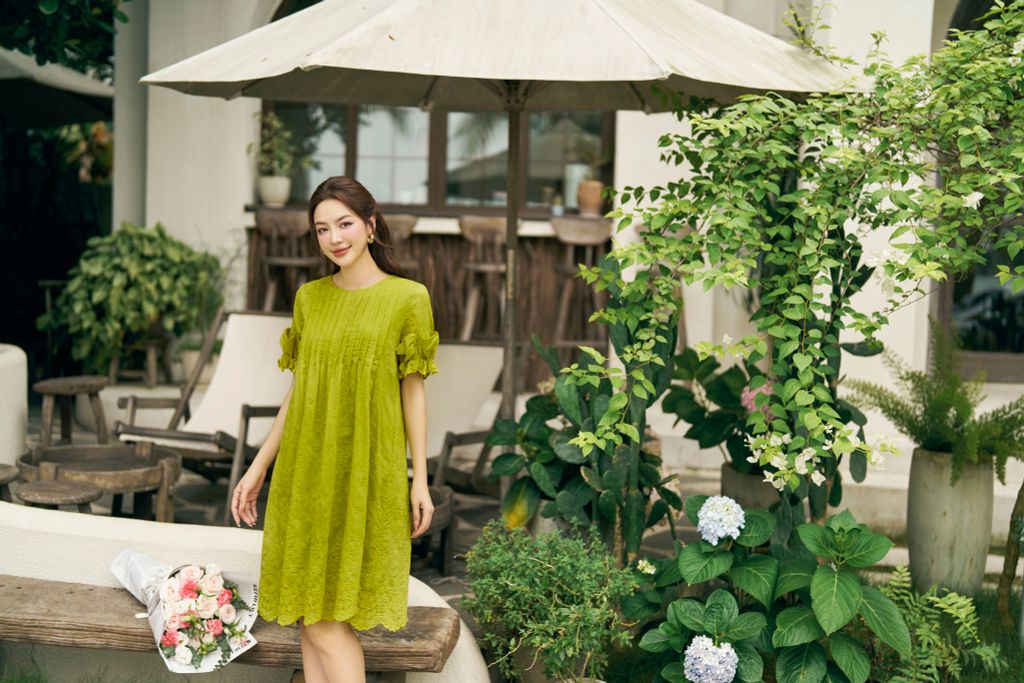 MINI LOOKBOOK - IN HER SUMMER - 𝐶𝑜𝑡𝑡𝑜𝑛 & 𝐿𝑖𝑛𝑒𝑛 𝑠𝑝𝑒𝑐𝑖𝑎 – Thời trang Pantio