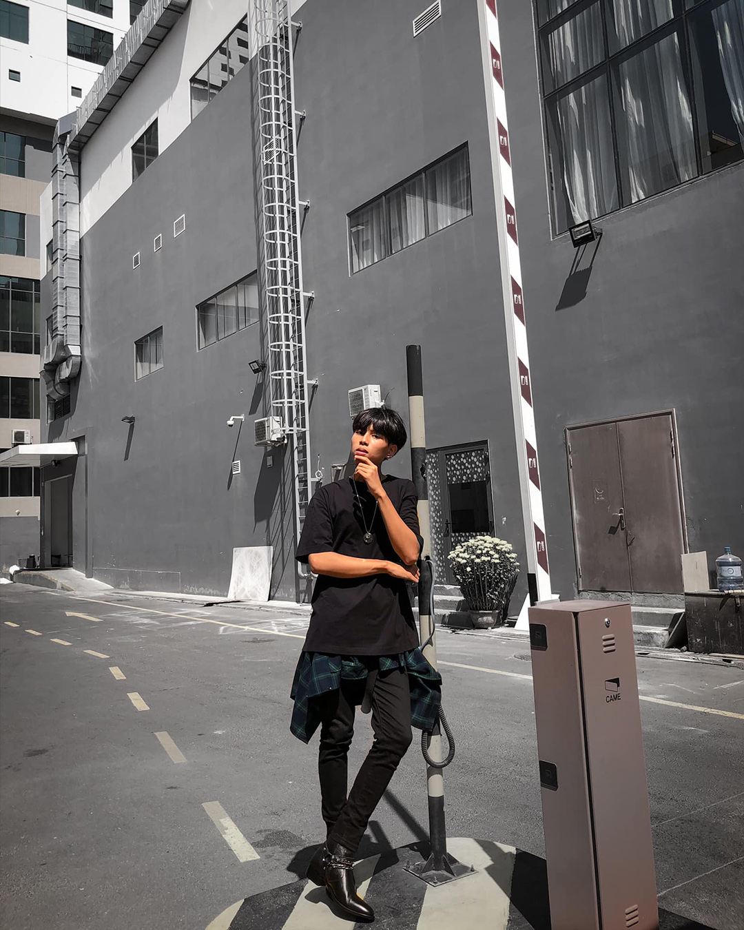 INSTA 11 – THEWOLF