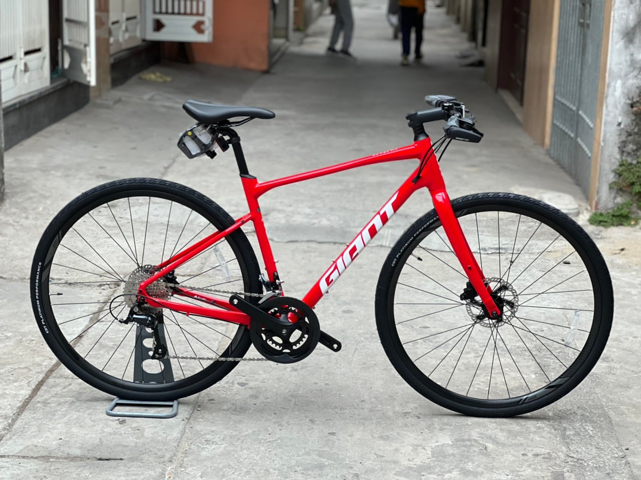 Xe Touing Giant Revolt F2 2022 – Hanoibike shop