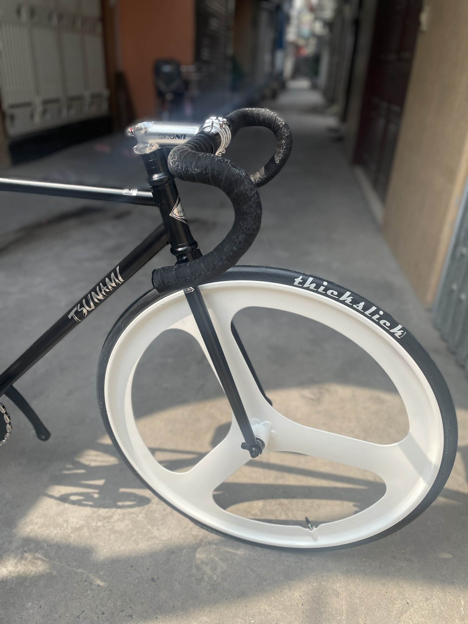 Khung xe đạp Fixed Gear Tsunami SNM4130 ( Không bao gồm chén cổ+khóa c – Hanoibike shop