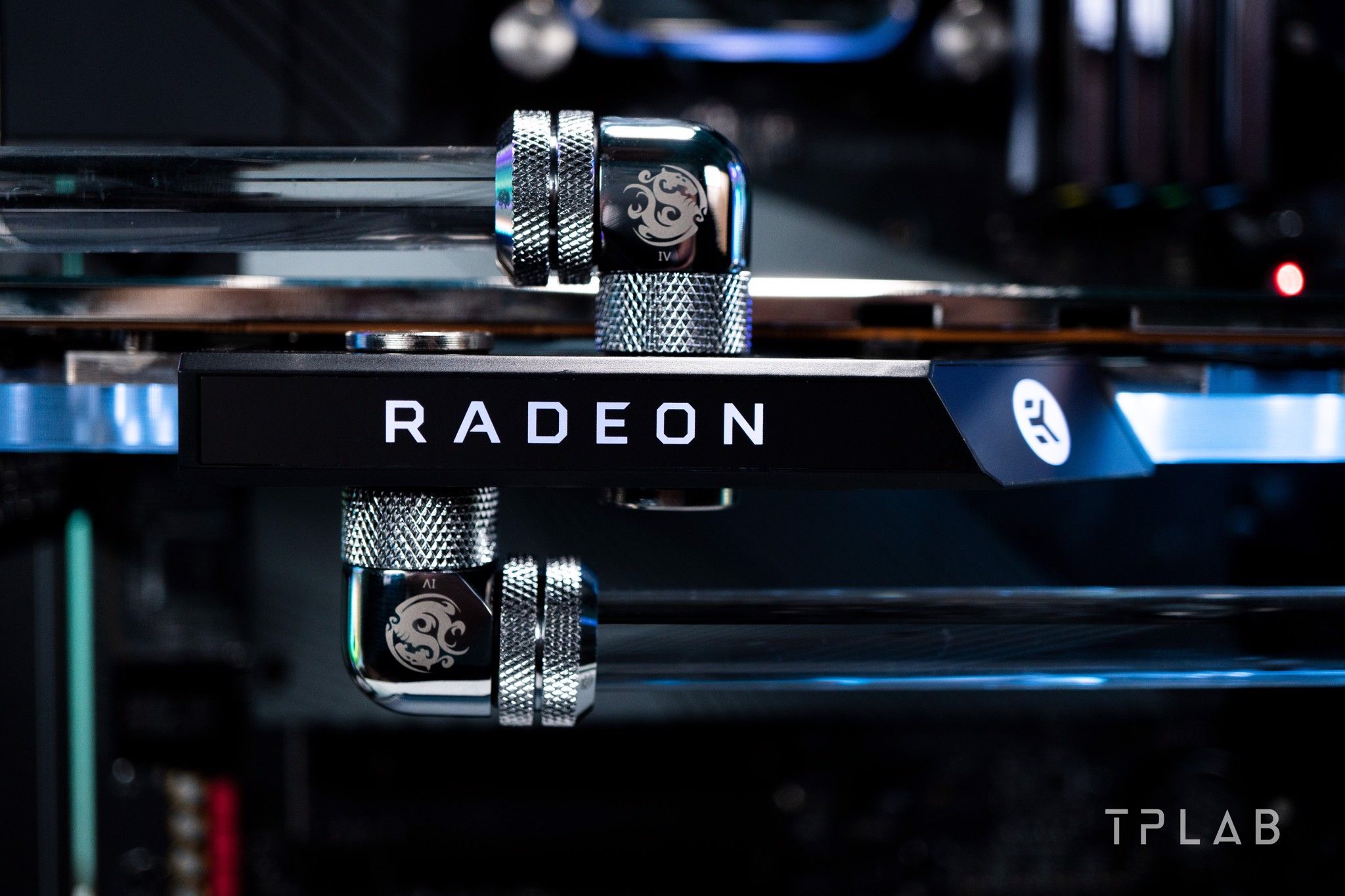 PC CUSTOM CM MASTERFRAME 700– TPLAB