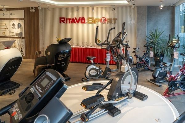 Sự kiện| Khai trương showroom Rita Võ mới Thành Thái, Cần Thơ