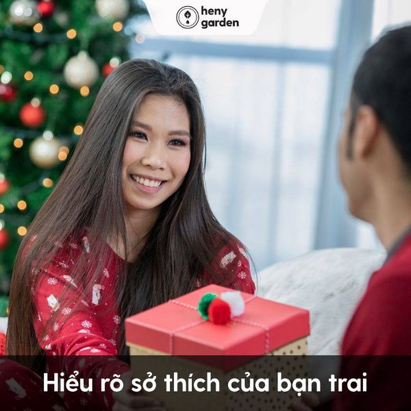 15+ Gợi Ý Quà Noel Cho Bạn Trai: Tạo Bất Ngờ Đêm Giáng Sinh Cho Chàng