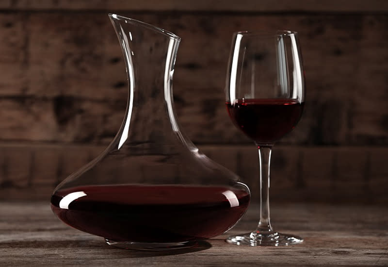 DECANTER LÀ GÌ? NHỮNG ĐIỀU NHẤT ĐỊNH PHẢI BIẾT VỀ DECANTER – Cái Nút Bần