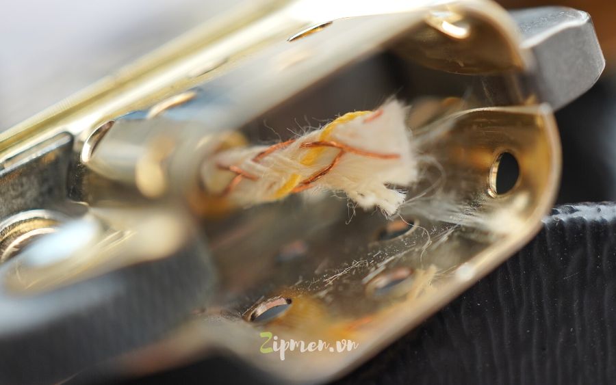 Bật lửa Zippo cô gái Sexy | Zippo độc dị – ZIPMEN