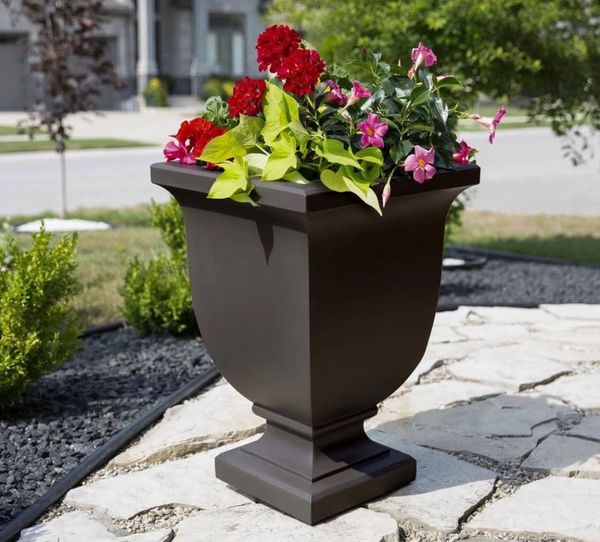 All About Fiberstone – Aurora Pots