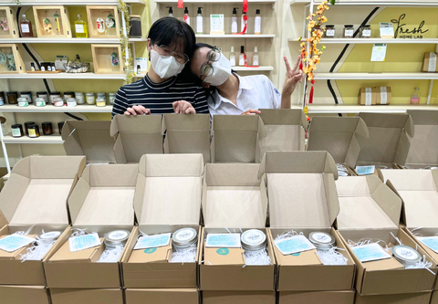 WORKSHOP NẾN THƠM HANDMADE – Fresh Home Lab