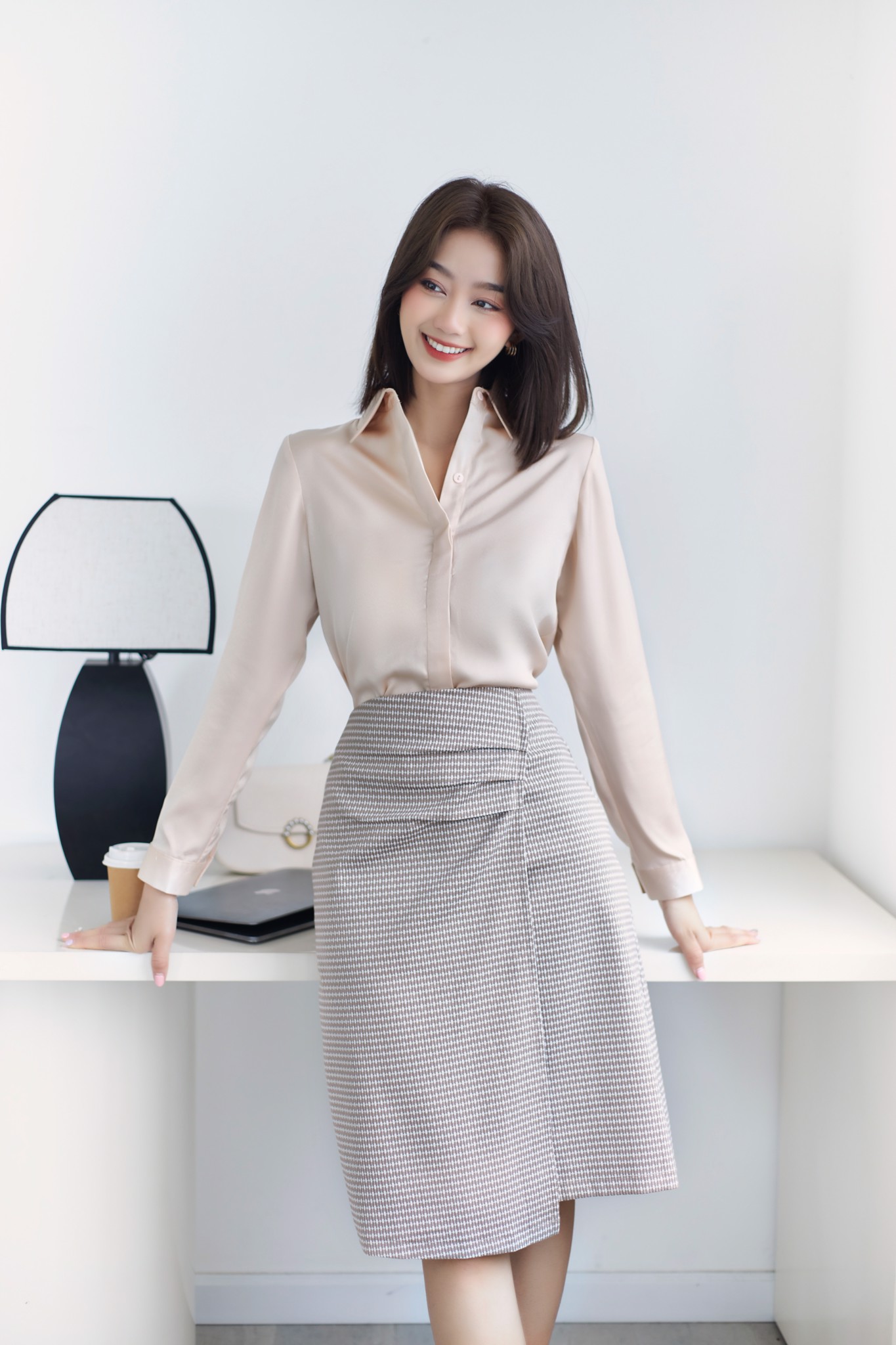 Chân Váy – Gillee